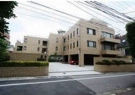 PROVIDENCE : Luxury Apartment in Shinjuku - HouseRep Tokyo