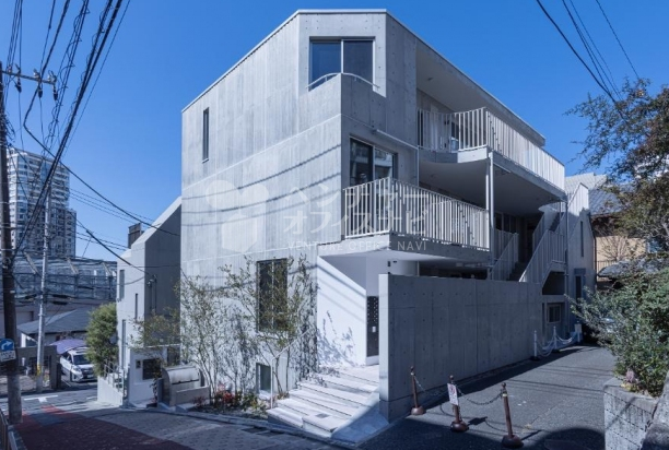 SWITCH : Luxury Apartment in Meguro - HouseRep Tokyo