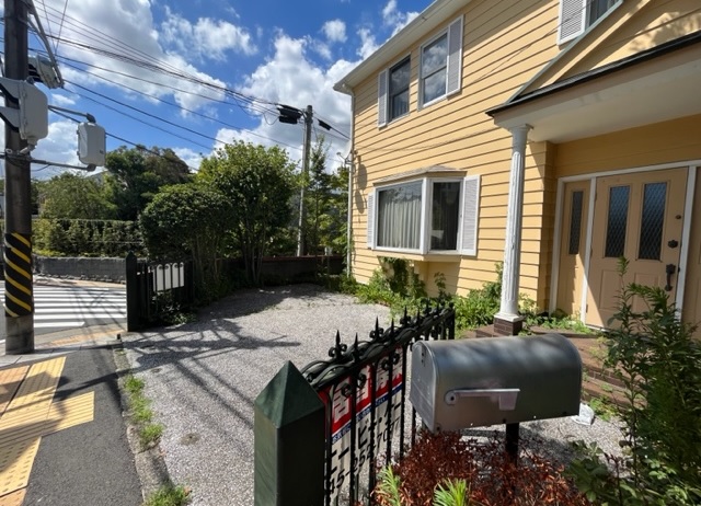 LAPIN YAMATE : Luxury House in Naka, Yokohama - HouseRep Tokyo