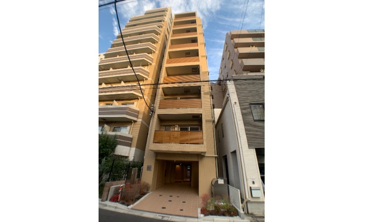 LIVE FLAT KINSHICHO : Luxury Apartment in Sumida - HouseRep Tokyo