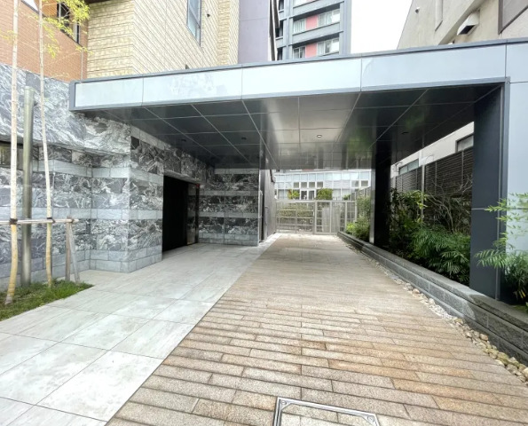 GRAND LE JADE SHIBUYA TOMIGAYA B1F for Sale : Luxury Apartment in ...